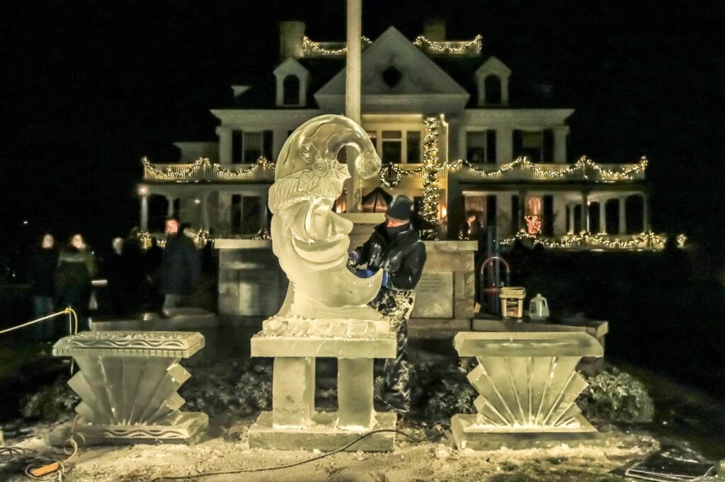 Ice Sculpting Demonstration with Bill Covitz | Lounsbury House